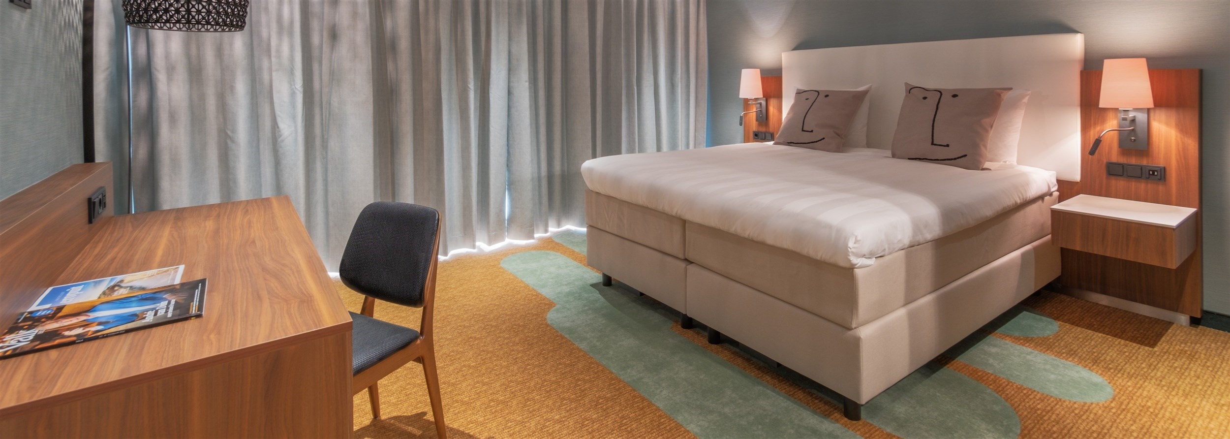 Amsterdam airport hotelkamer, Park Sleep Fly, shuttle service - Hotel ...