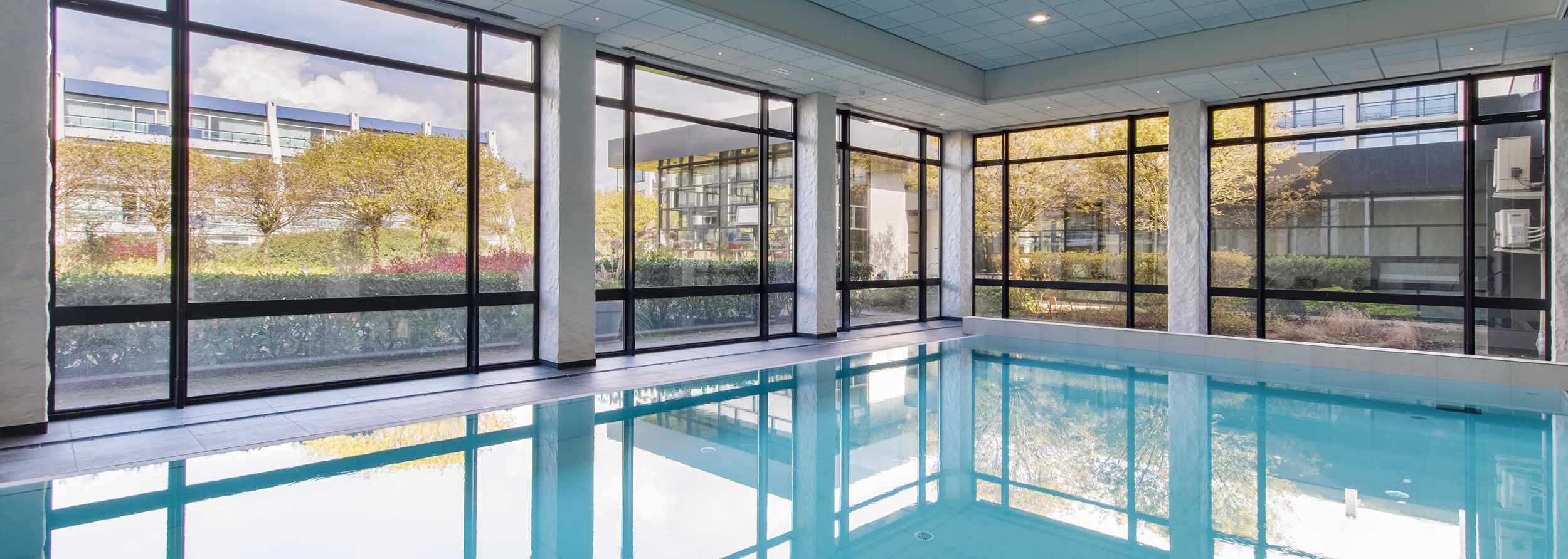 Amsterdam airport hotelkamer, Park Sleep Fly, shuttle service - Hotel ...