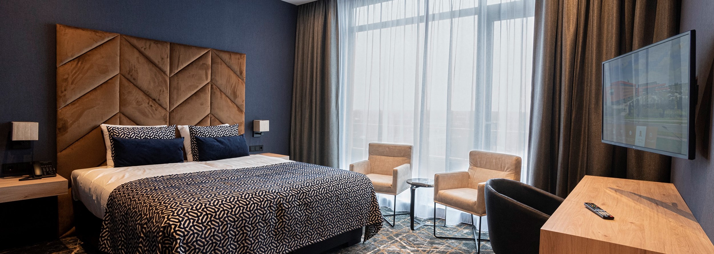 One of the best hotels in Almere Netherlands, restaurant, hotelrooms ...